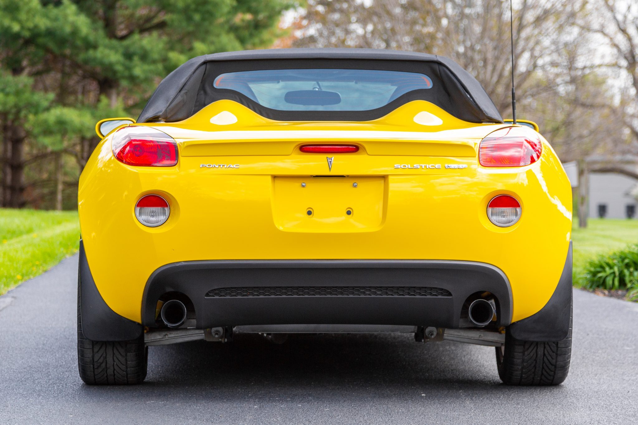 2007 Pontiac Solstice GXP 5-Speed – Sesame Cars