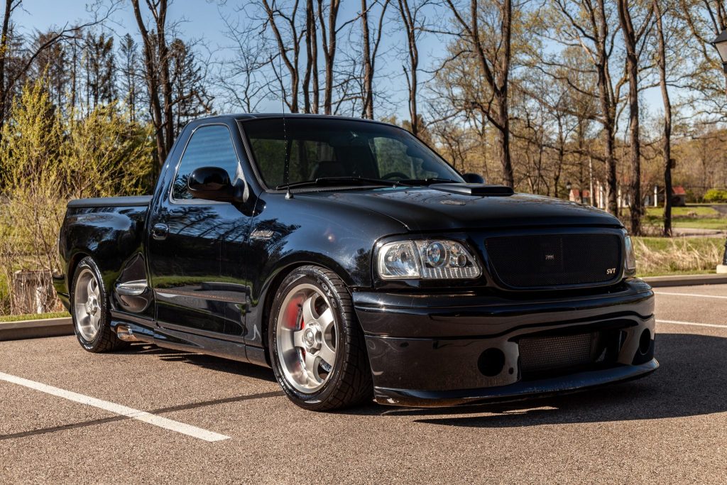 2002 Ford F-150 SVT Lightning – Sesame Cars
