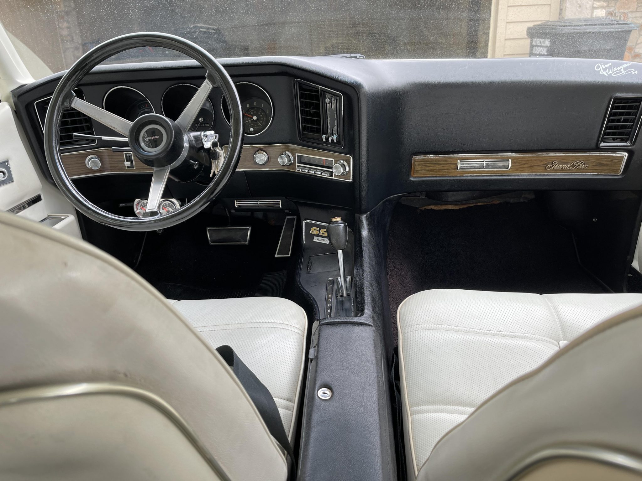 1972 Pontiac Grand Prix Hurst SSJ – Sesame Cars