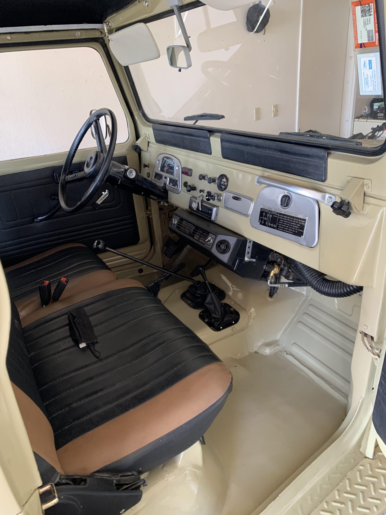 1981 Toyota Land Cruiser HJ45 Diesel Troopy – Sesame Cars