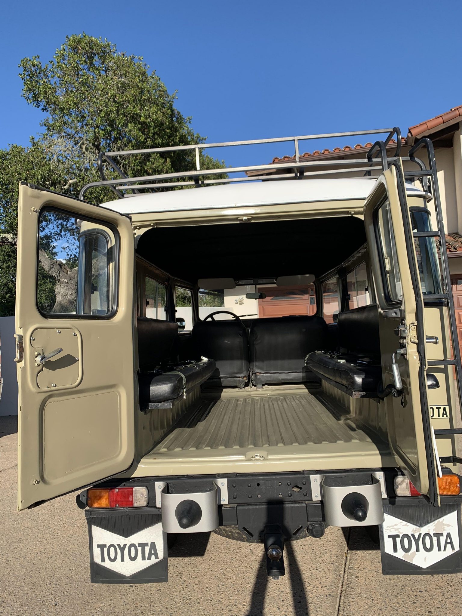 1981 Toyota Land Cruiser HJ45 Diesel Troopy – Sesame Cars