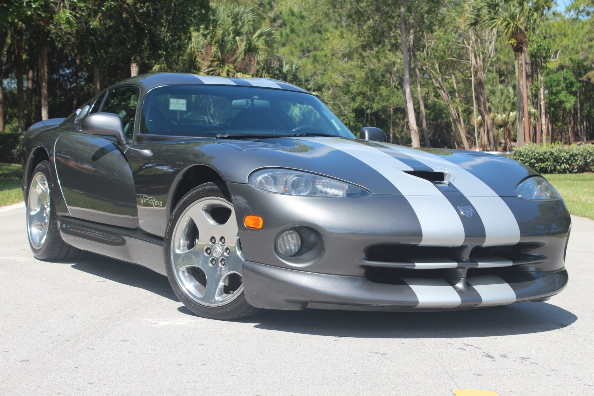 2002 Dodge Viper GTS – Sesame Cars