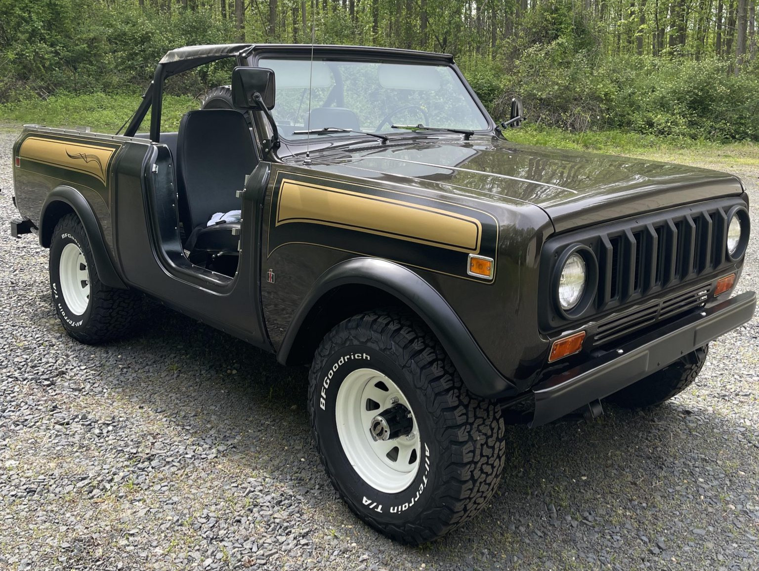 1977 International Harvester Super Scout II 4×4 4-Speed – Sesame Cars