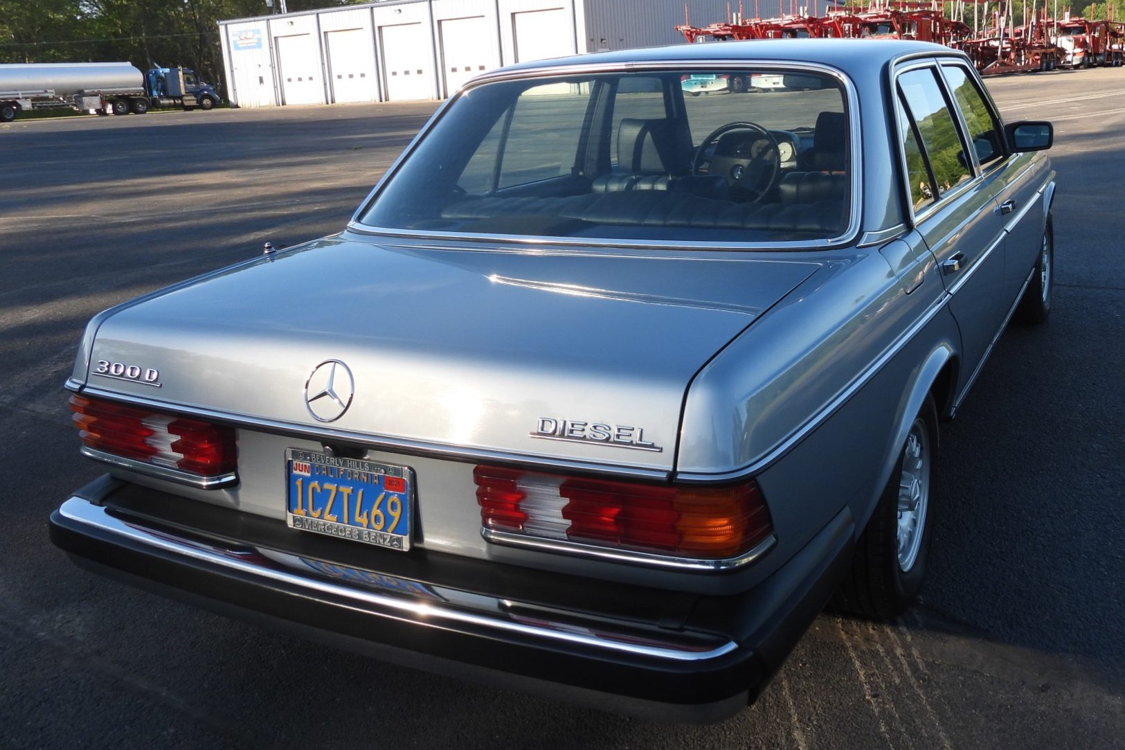 1981 Mercedes-Benz 300D – Sesame Cars