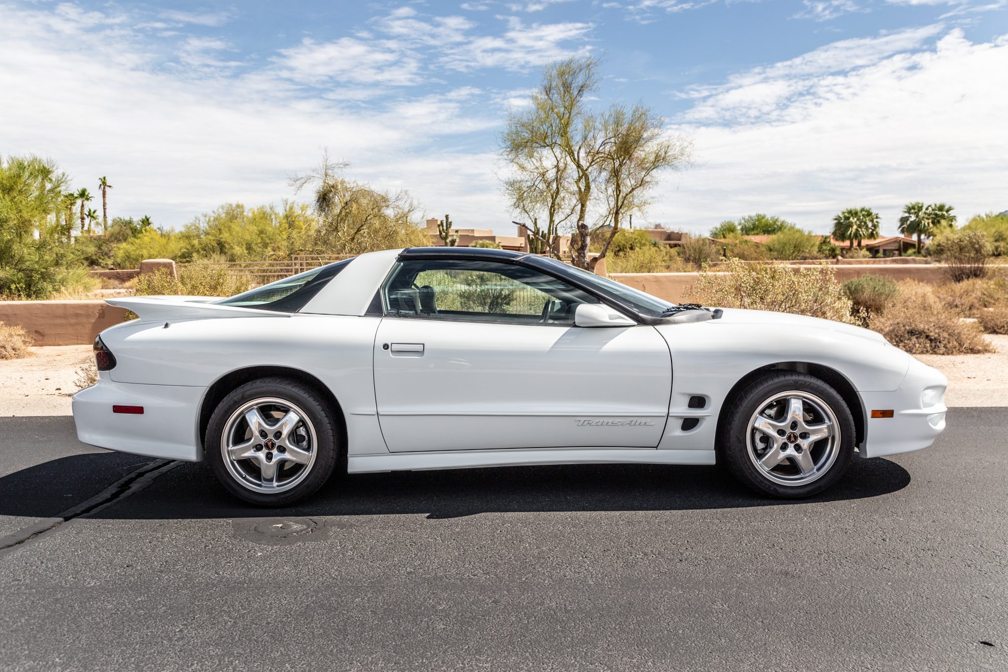 2001 Pontiac Firebird Trans Am WS6 – Sesame Cars