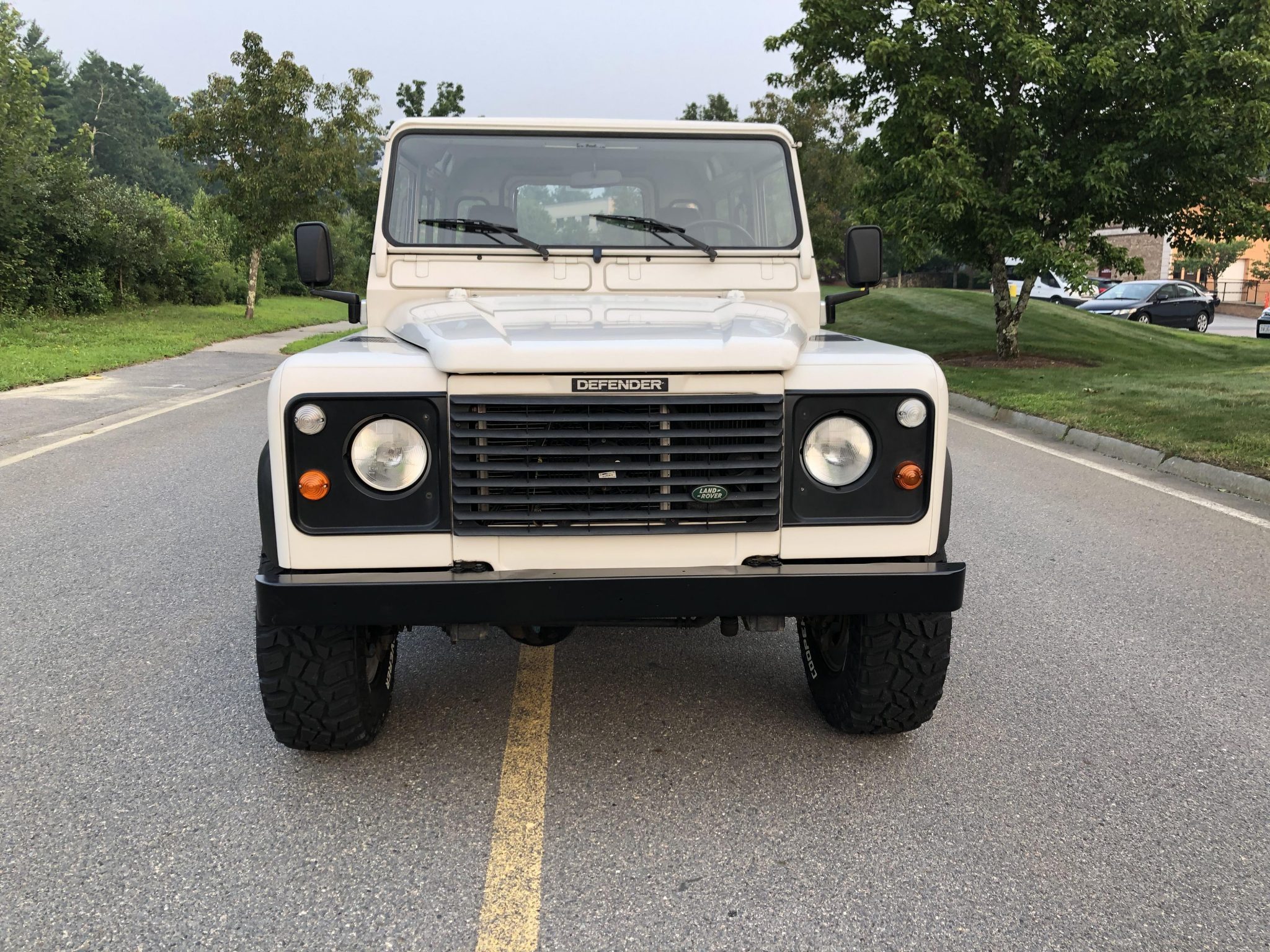 1993 Land Rover Defender 90 200Tdi 5-Speed – Sesame Cars