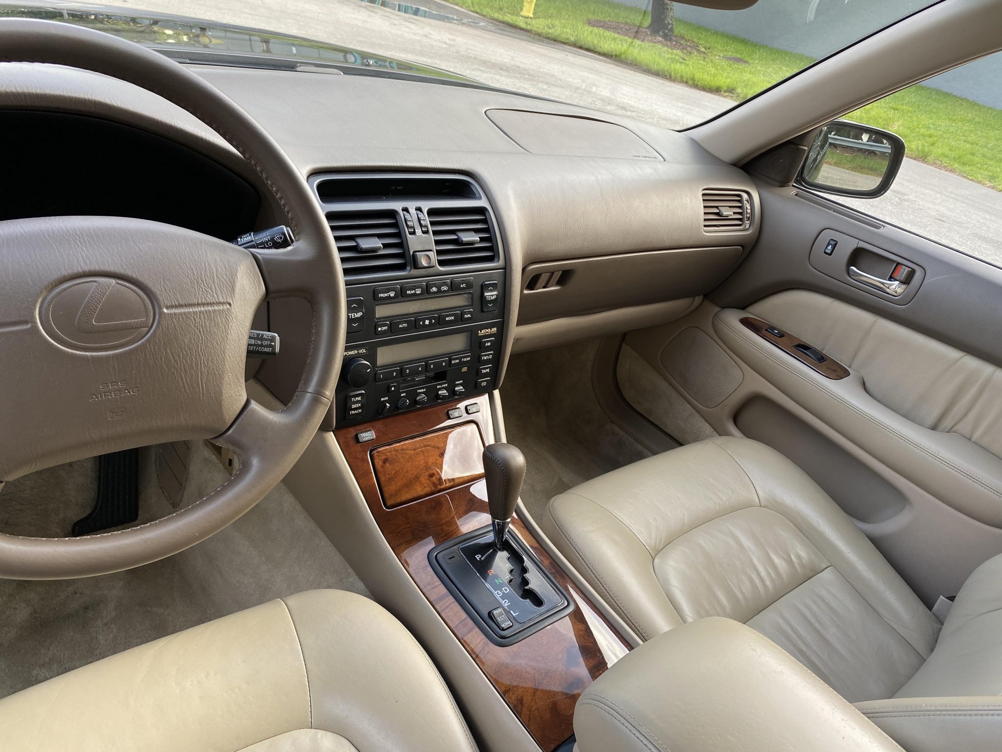 1997 Lexus LS400 – Sesame Cars