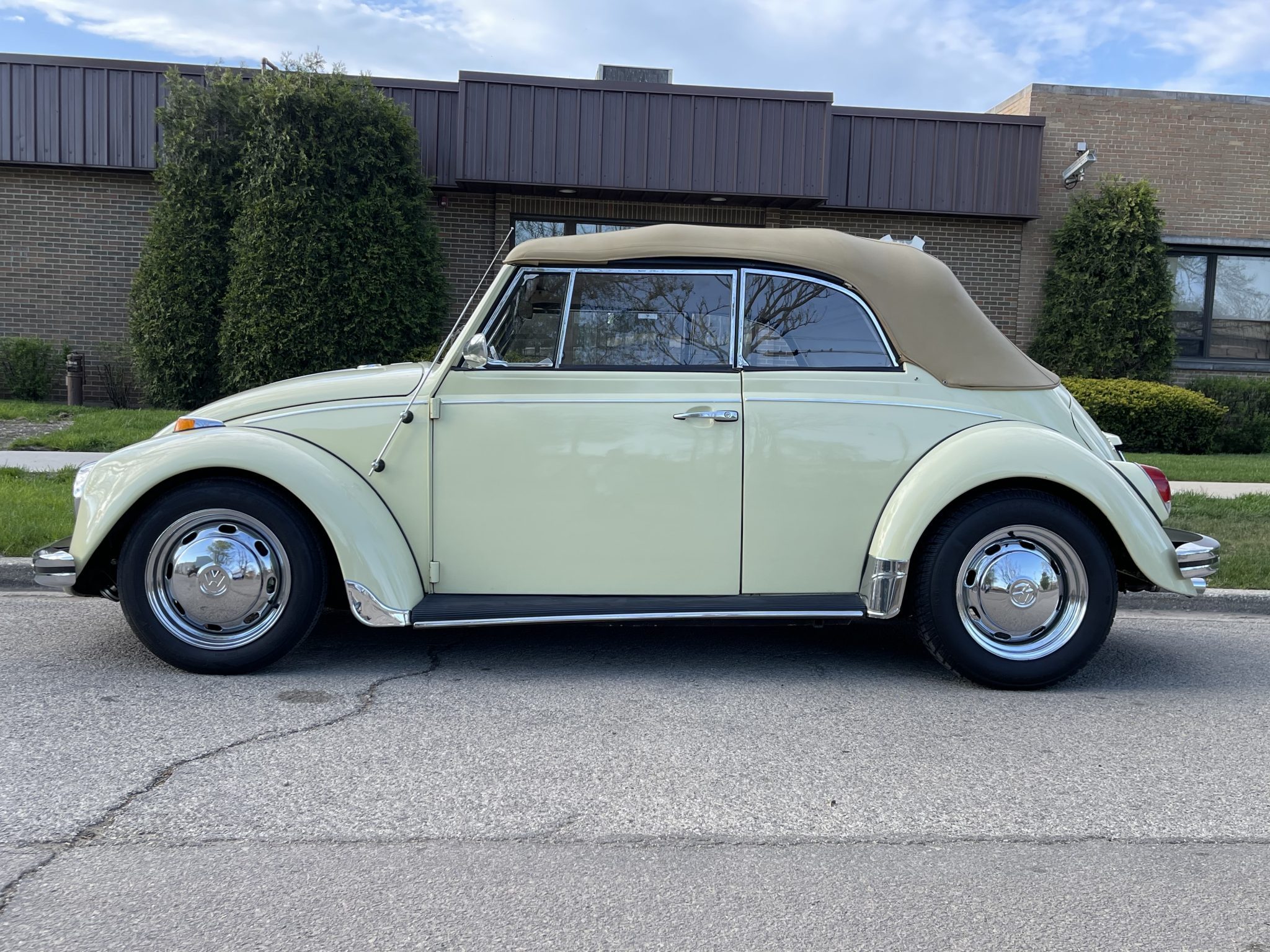 1969 Volkswagen Beetle Convertible – Sesame Cars