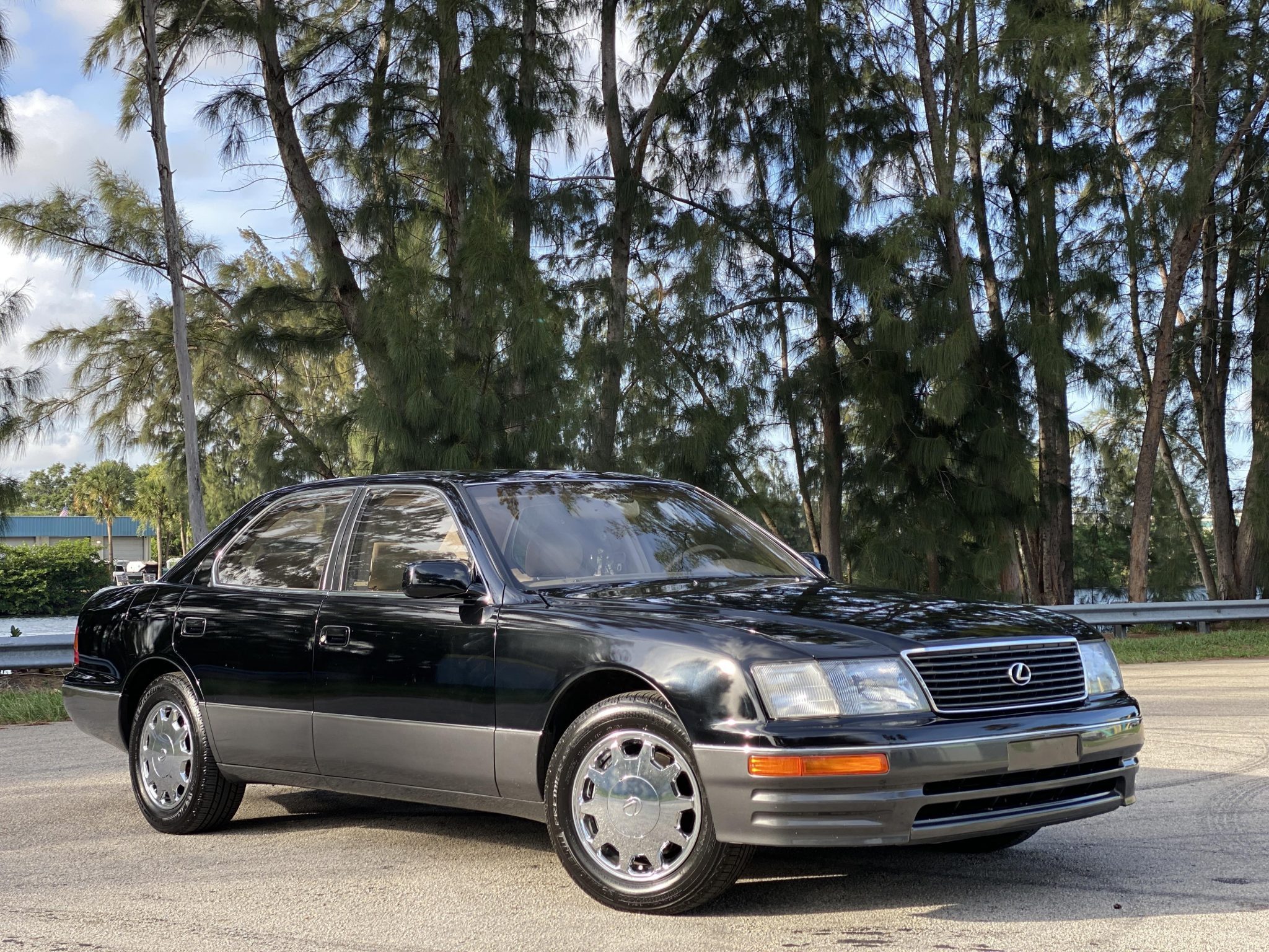 1997 Lexus LS400 – Sesame Cars