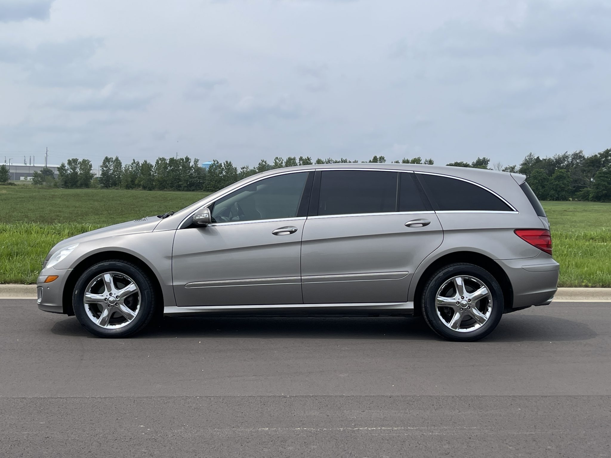 2006 Mercedes-Benz R500 4MATIC – Sesame Cars