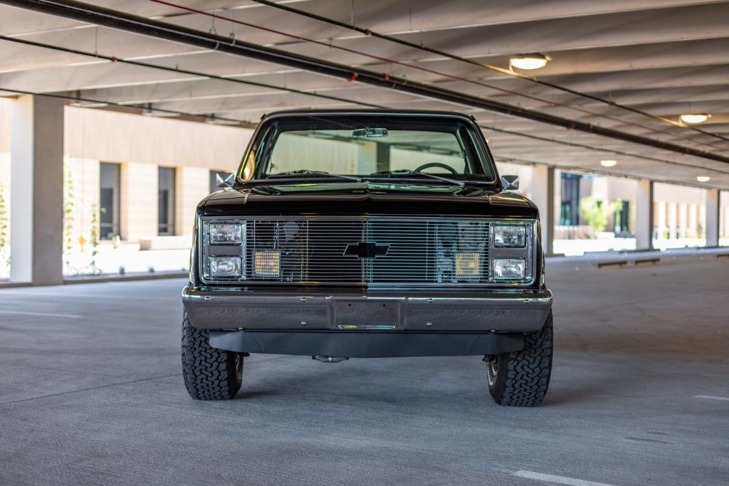 1983 Chevrolet K10 Stepside 4×4 Pickup – Sesame Cars