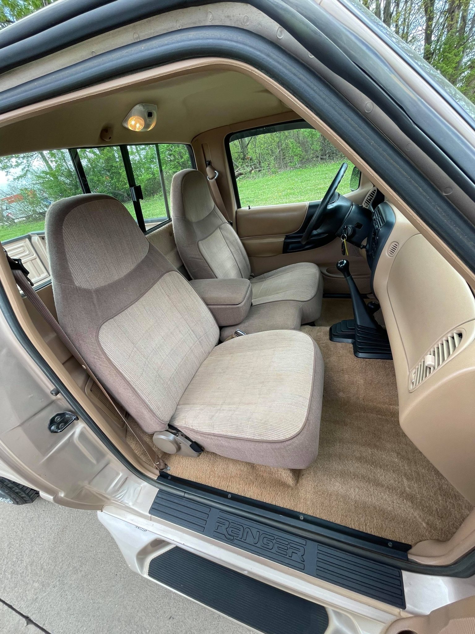 1995 Ford Ranger XLT 4×4 5-Speed – Sesame Cars