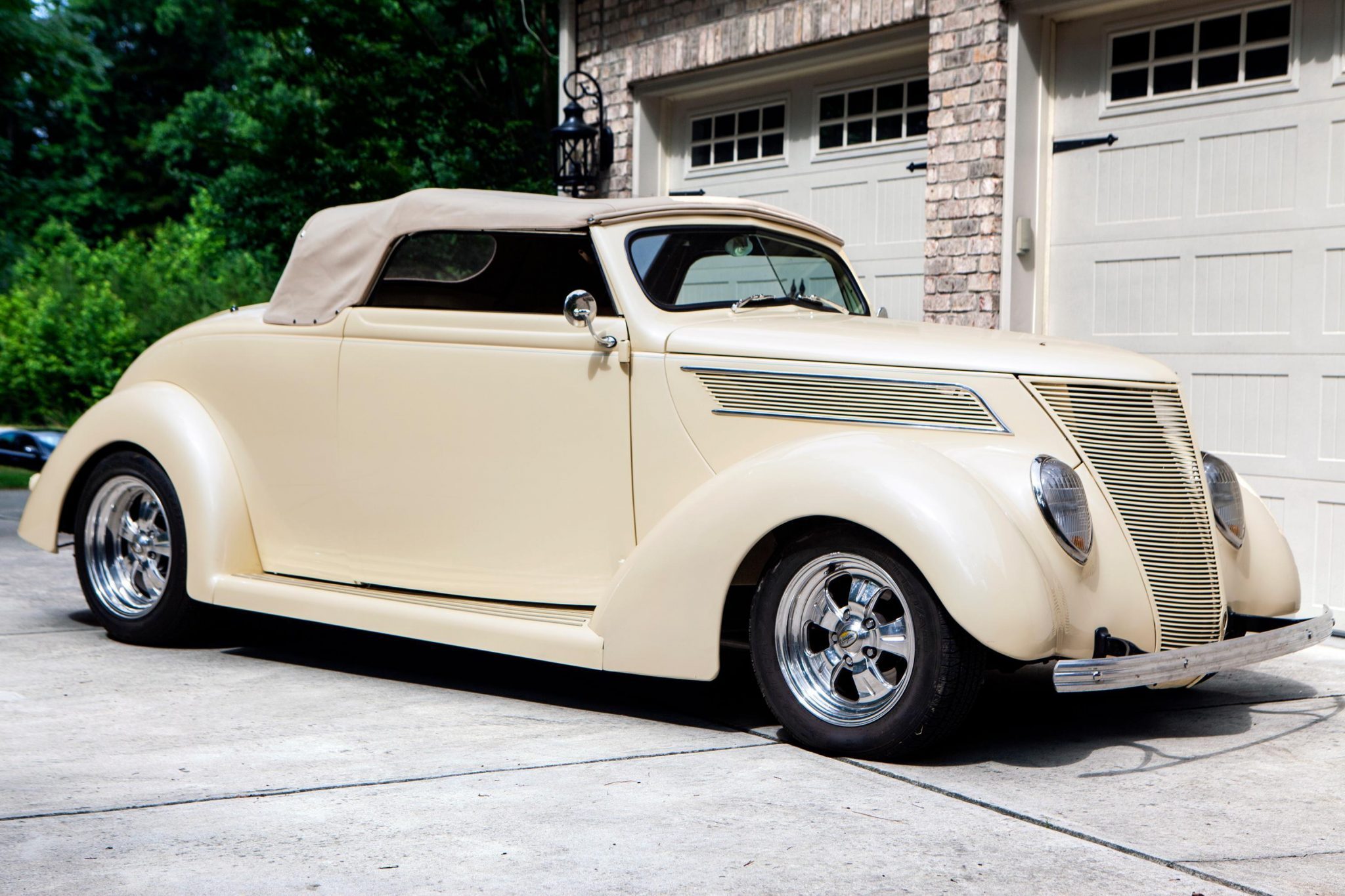 1937 Ford Convertible Street Rod – Sesame Cars