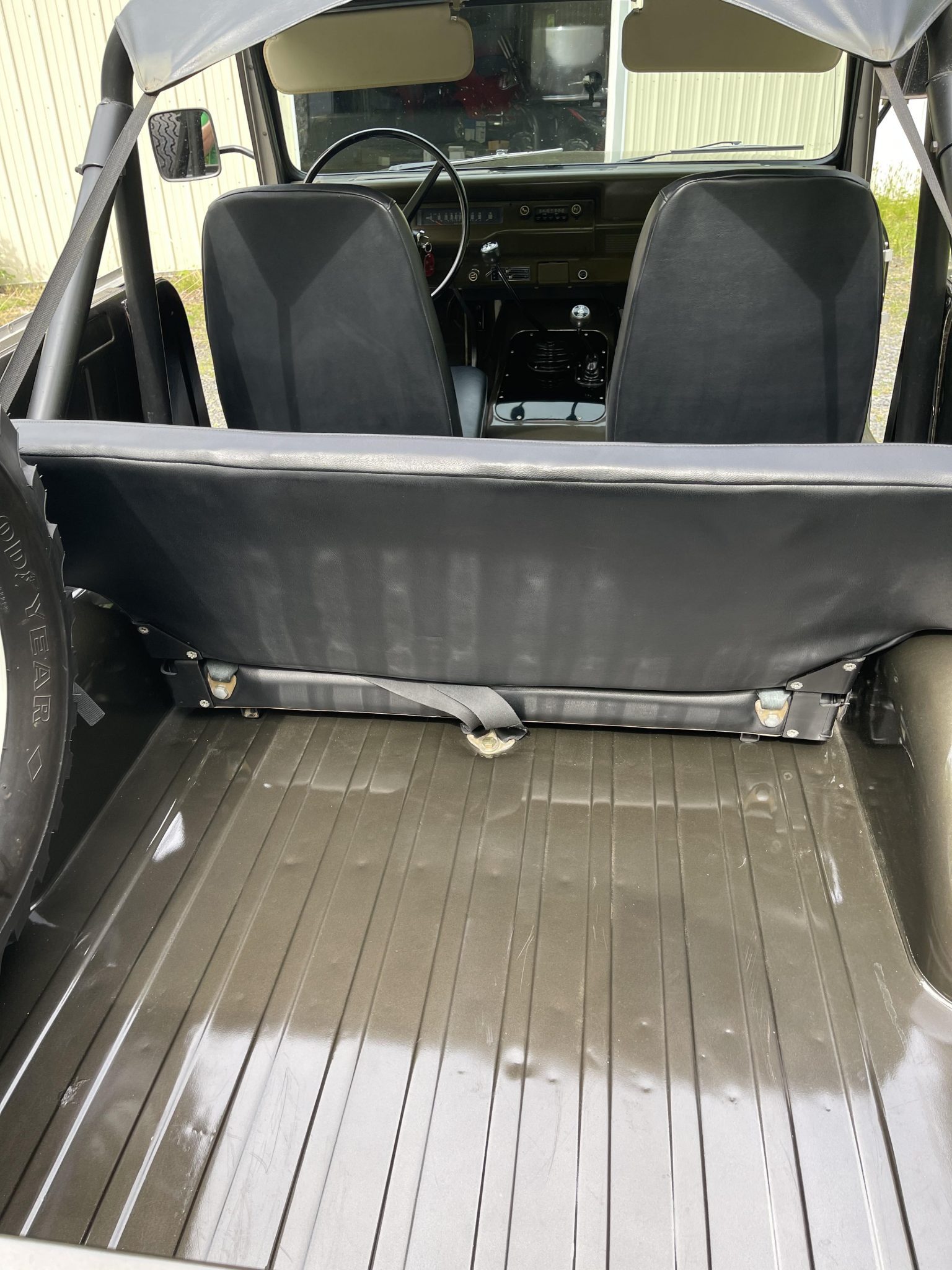 1977 International Harvester Super Scout II 4×4 4-Speed – Sesame Cars