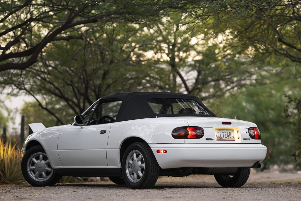 1990 Mazda MX-5 Miata – Sesame Cars