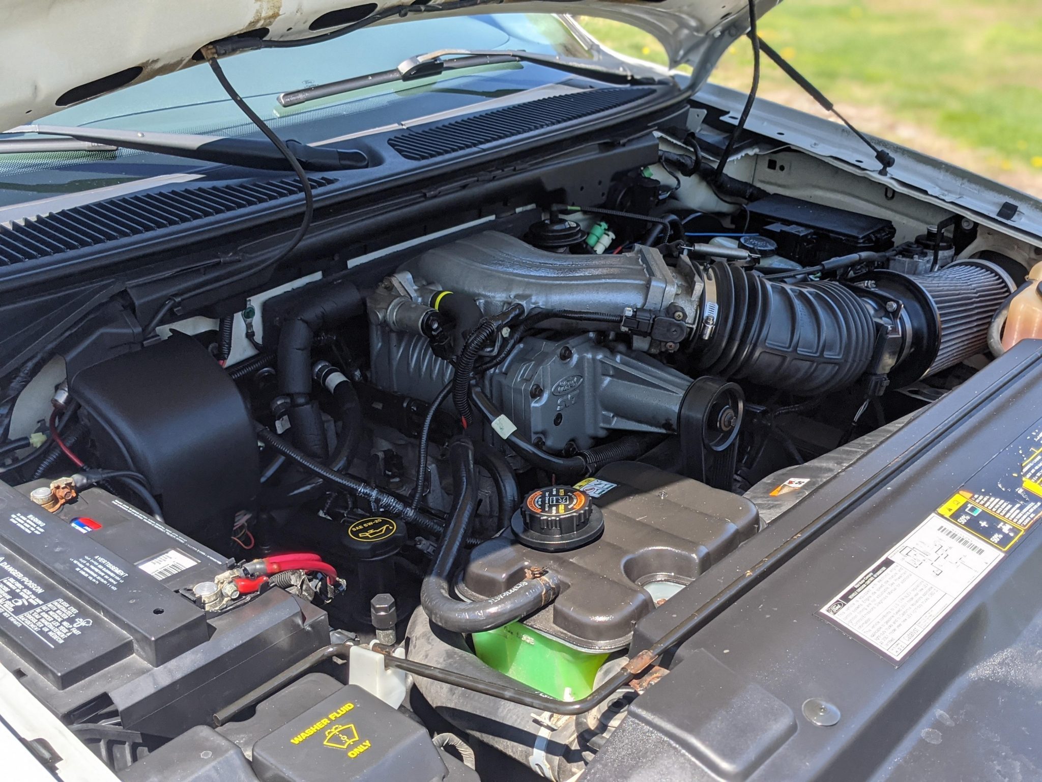 2001 Ford SVT Lightning – Sesame Cars