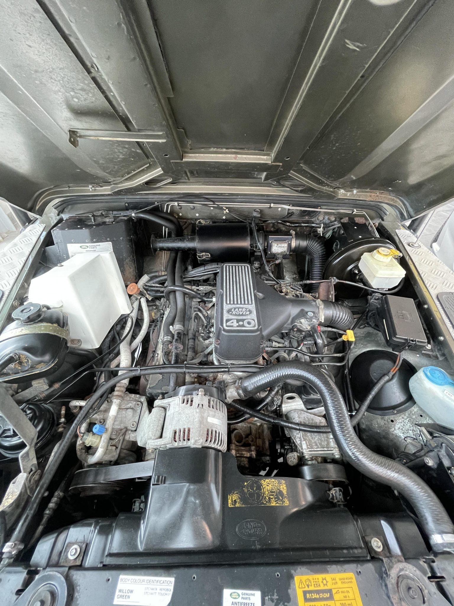 1997 Land Rover Defender 90 NAS Limited Edition – Sesame Cars