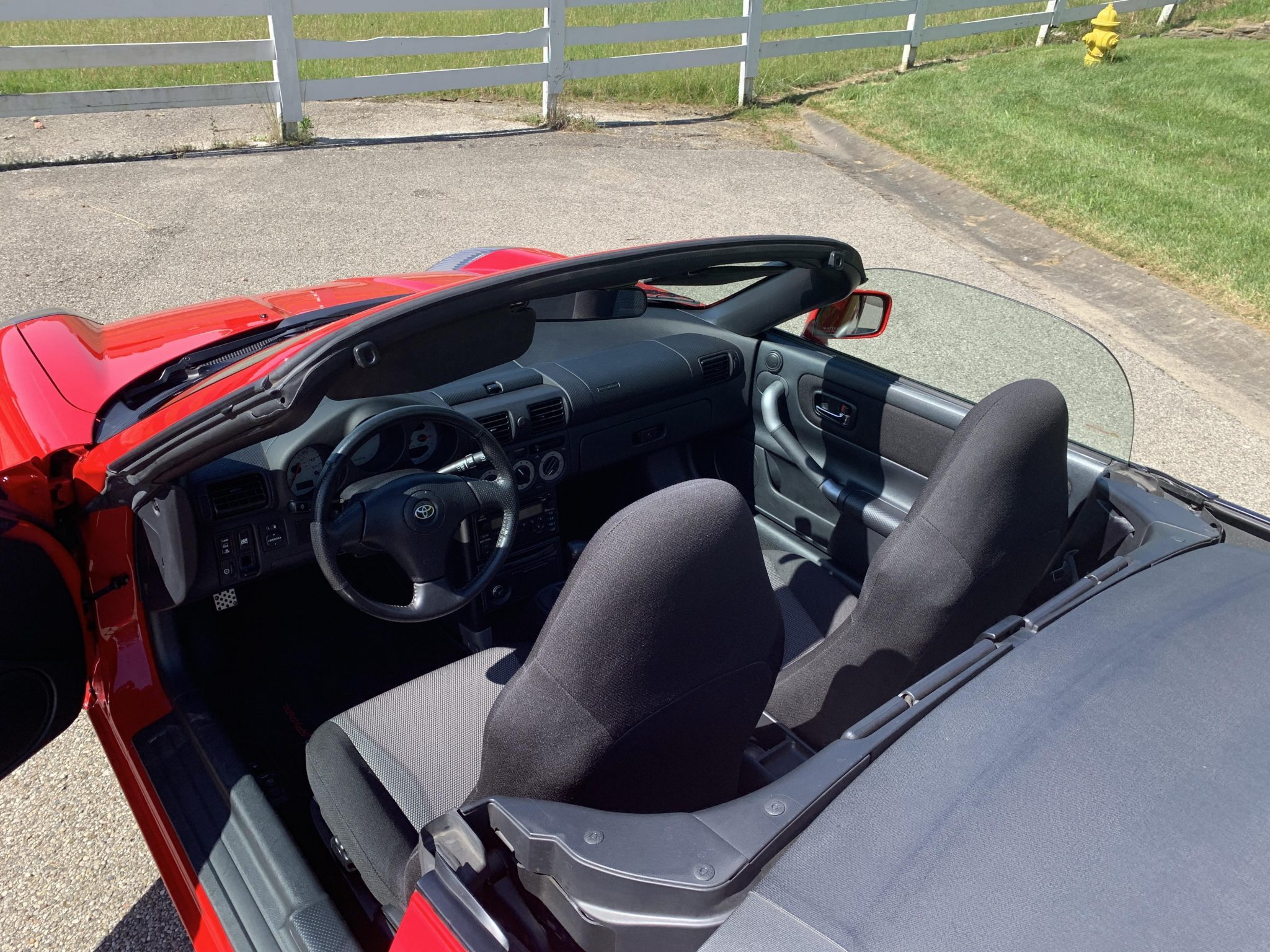 2002 Toyota MR2 Spyder 5-Speed – Sesame Cars