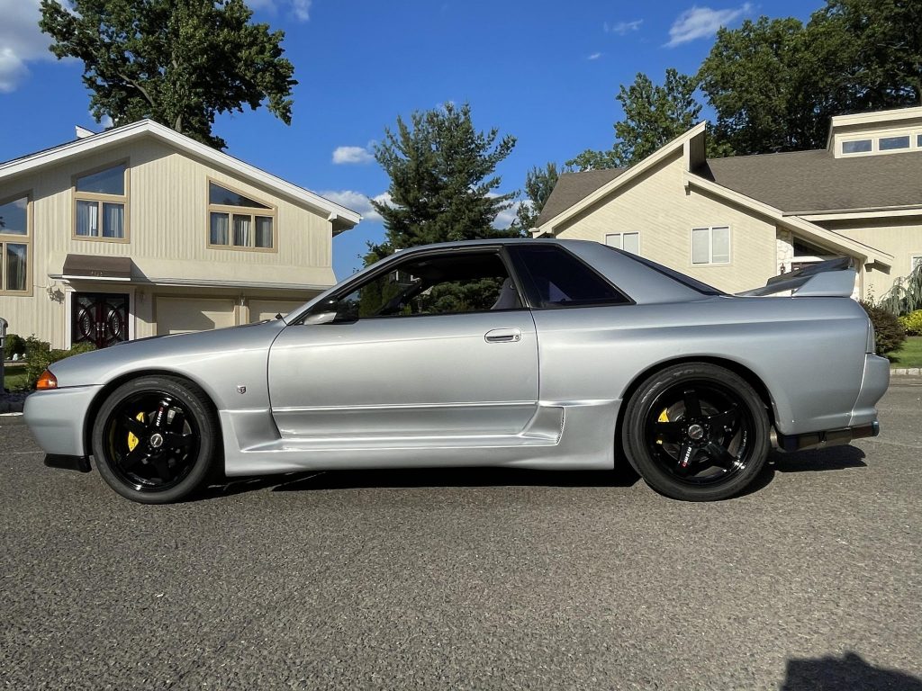 1990 Nissan Skyline GT-R – Sesame Cars