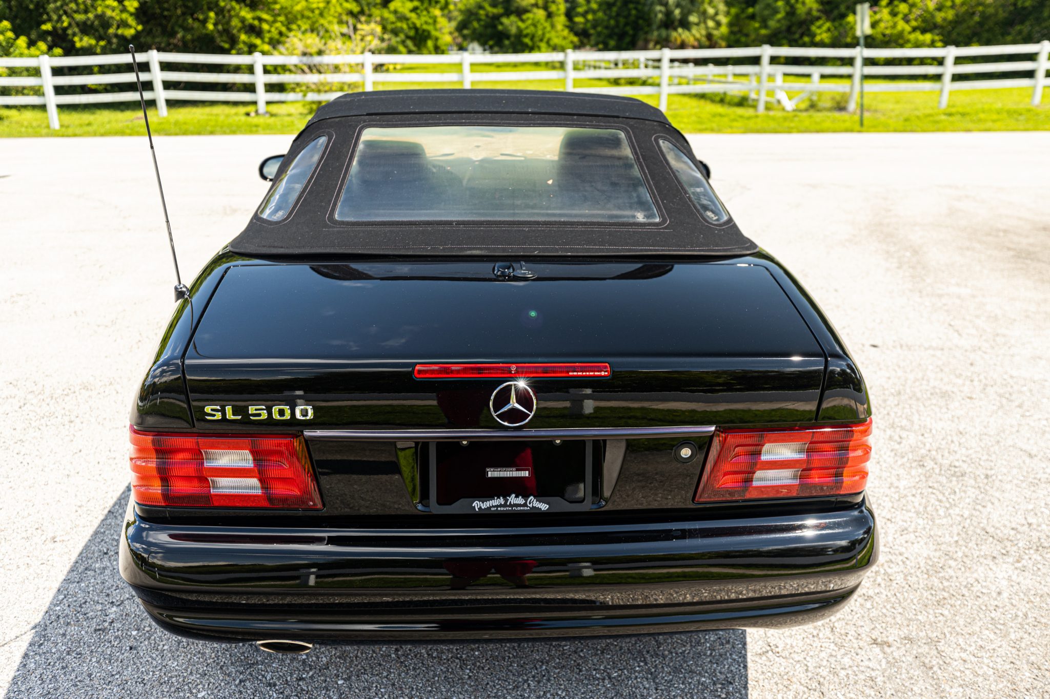 2002 Mercedes-Benz SL500 – Sesame Cars