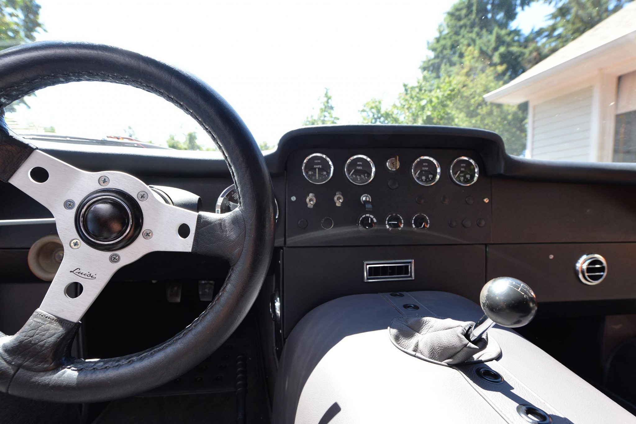1968 Marcos 1600 GT – Sesame Cars