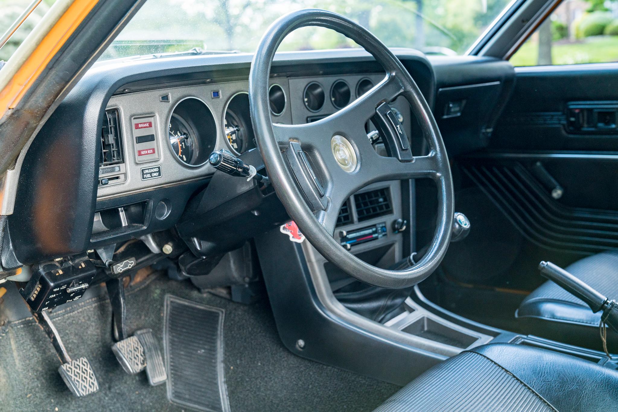 1977 Toyota Corolla SR5 Liftback 5-Speed – Sesame Cars