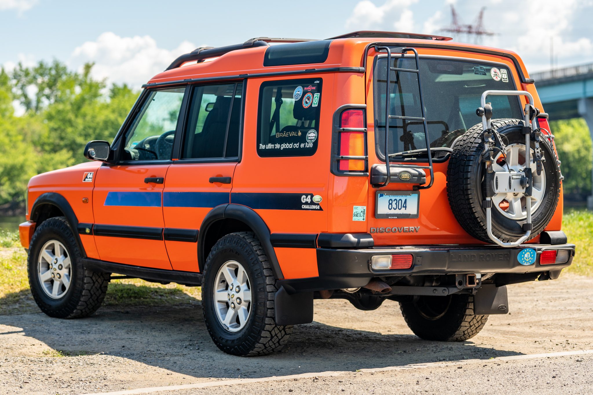 2004 Land Rover Discovery II G4 Challenge – Sesame Cars