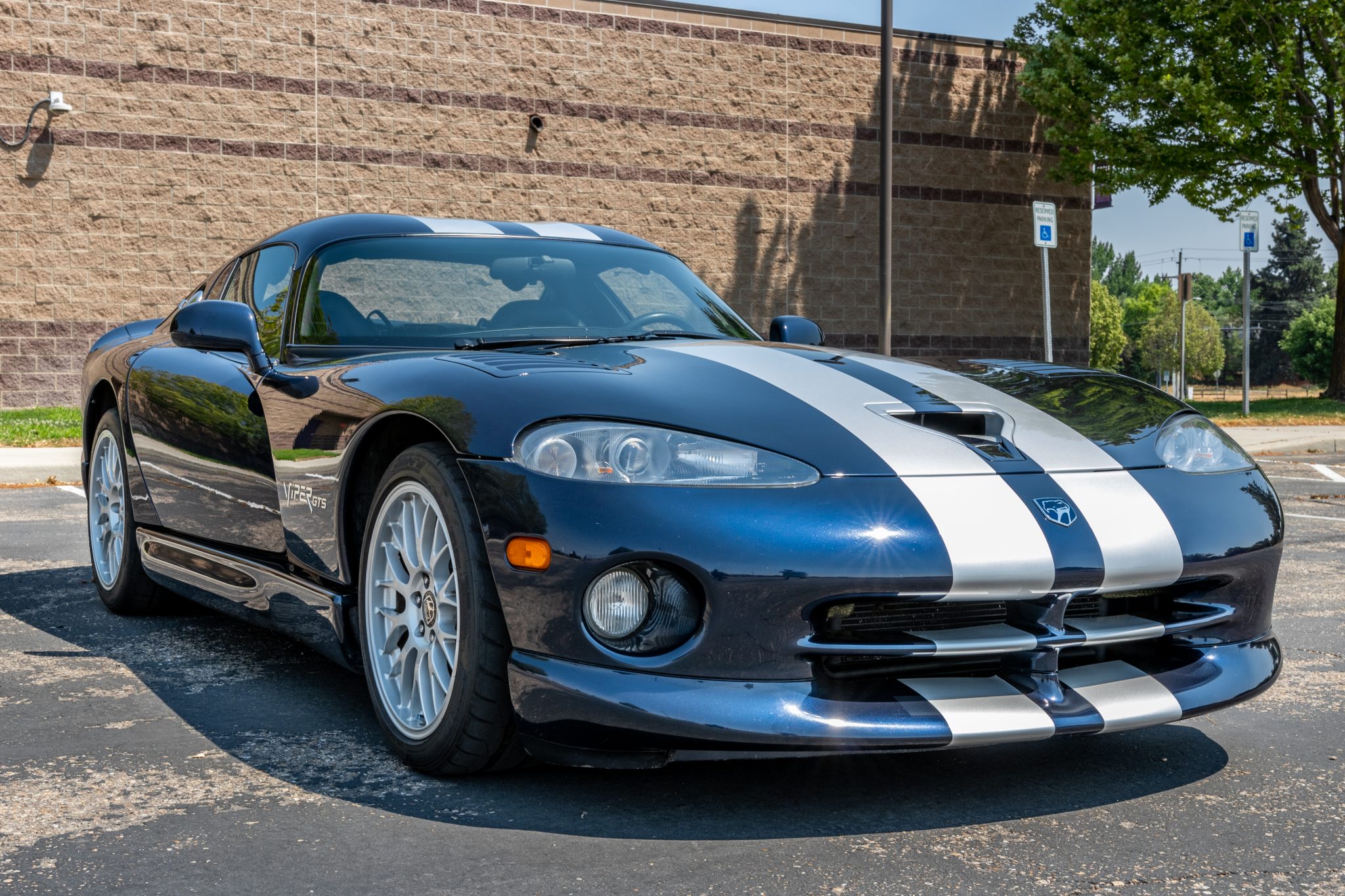 2001 Dodge Viper GTS – Sesame Cars