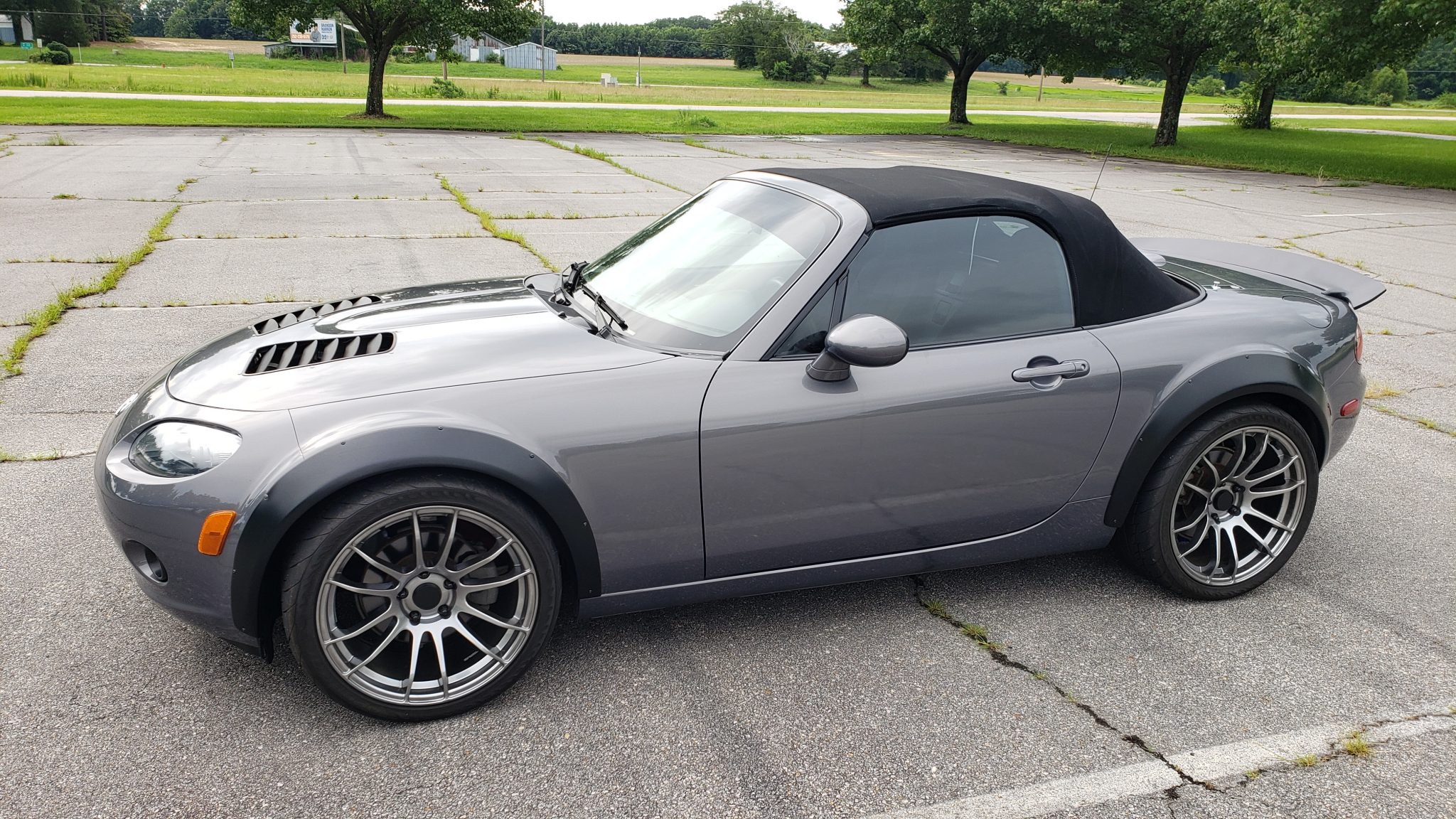 2006 Mazda MX-5 Miata 6-Speed – Sesame Cars