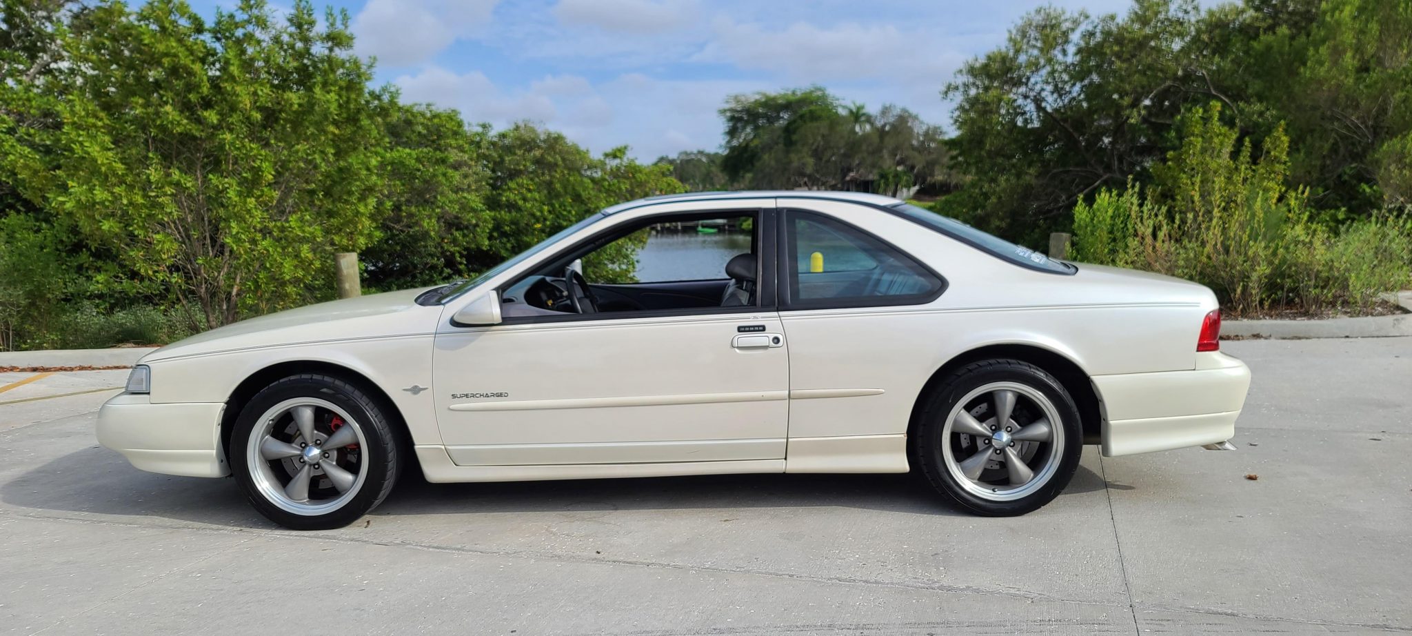 1995 Ford Thunderbird Super Coupe 5-Speed – Sesame Cars