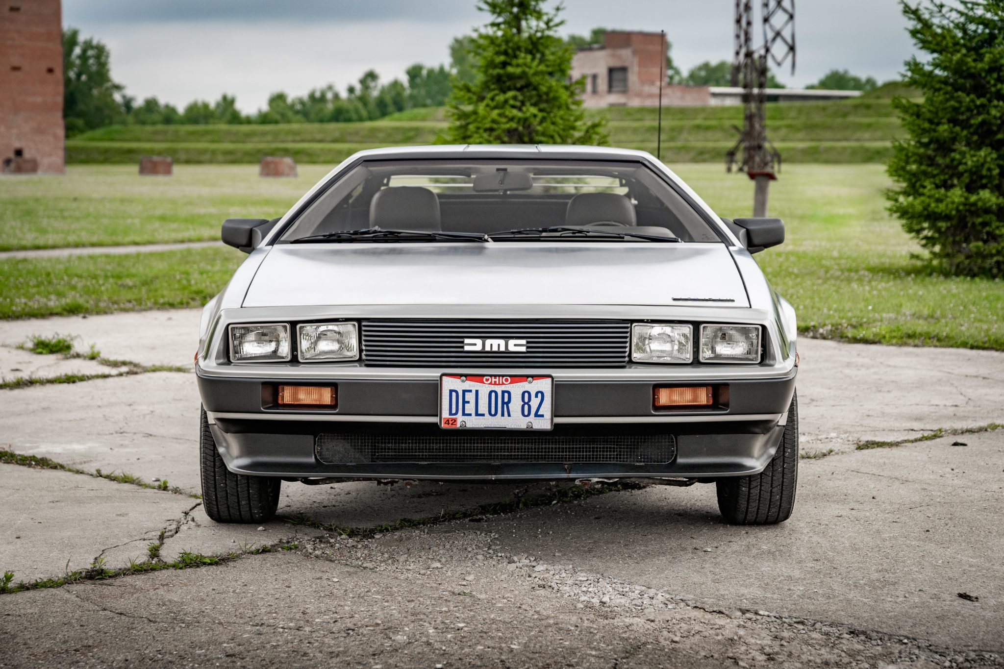 1982 DeLorean DMC-12 5-Speed – Sesame Cars
