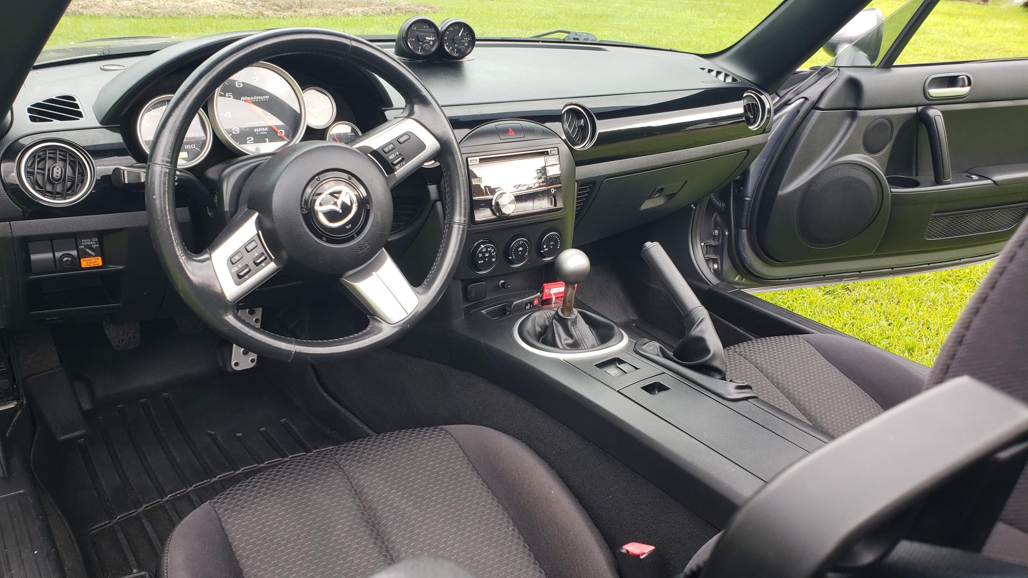 2006 Mazda MX-5 Miata 6-Speed – Sesame Cars