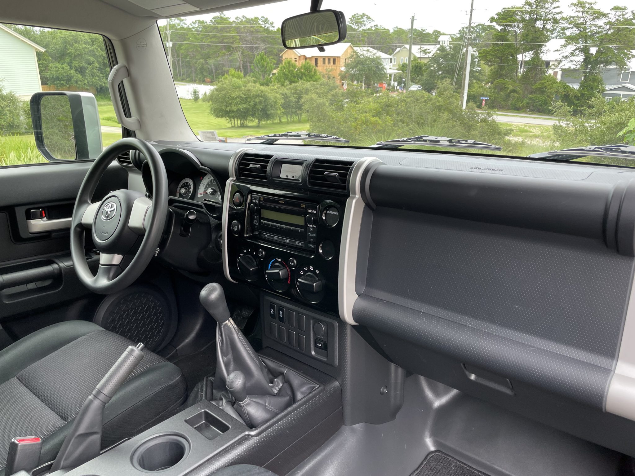 2009 Toyota FJ Cruiser 6-Speed – Sesame Cars