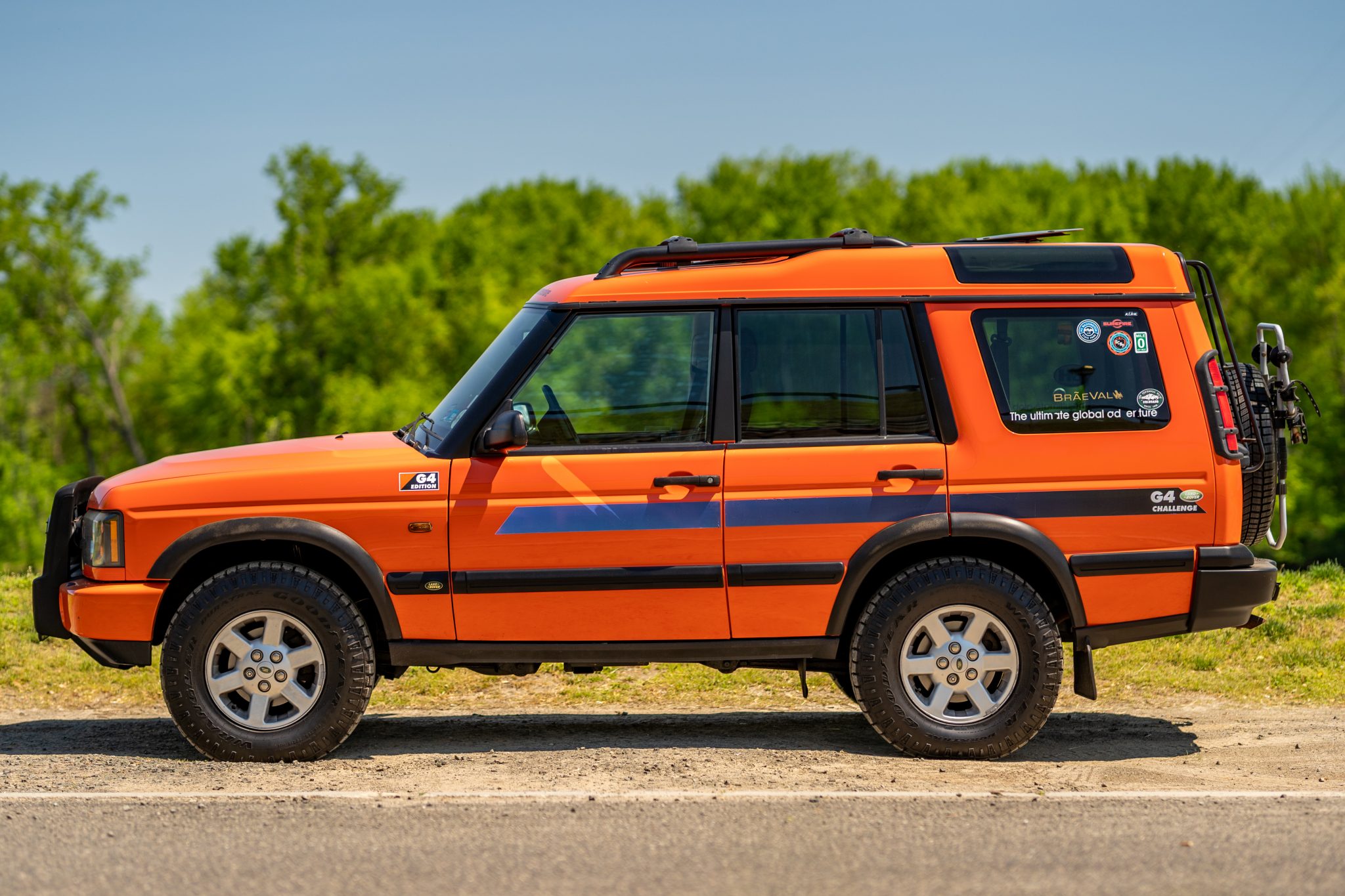 2004 Land Rover Discovery II G4 Challenge – Sesame Cars