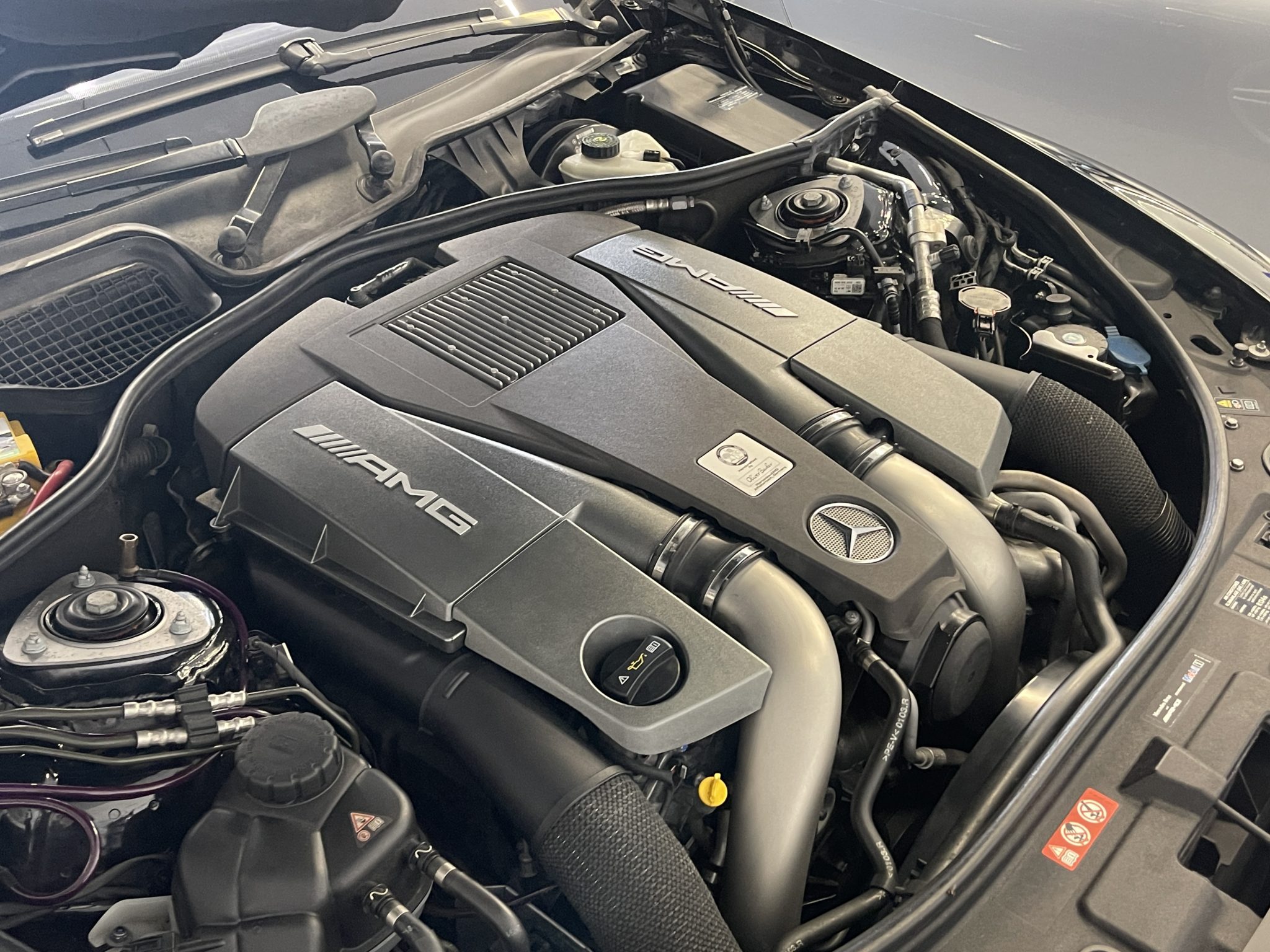 2011 Mercedes-Benz CL63 AMG – Sesame Cars