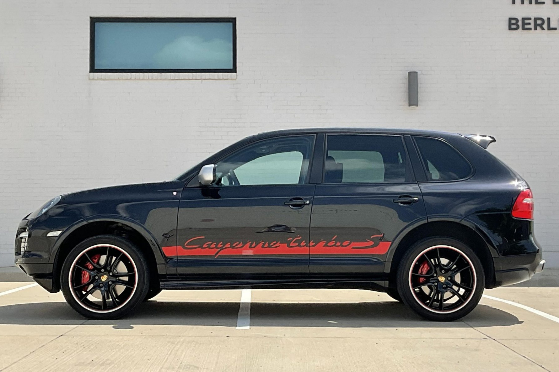 2009 Porsche Cayenne Turbo S – Sesame Cars