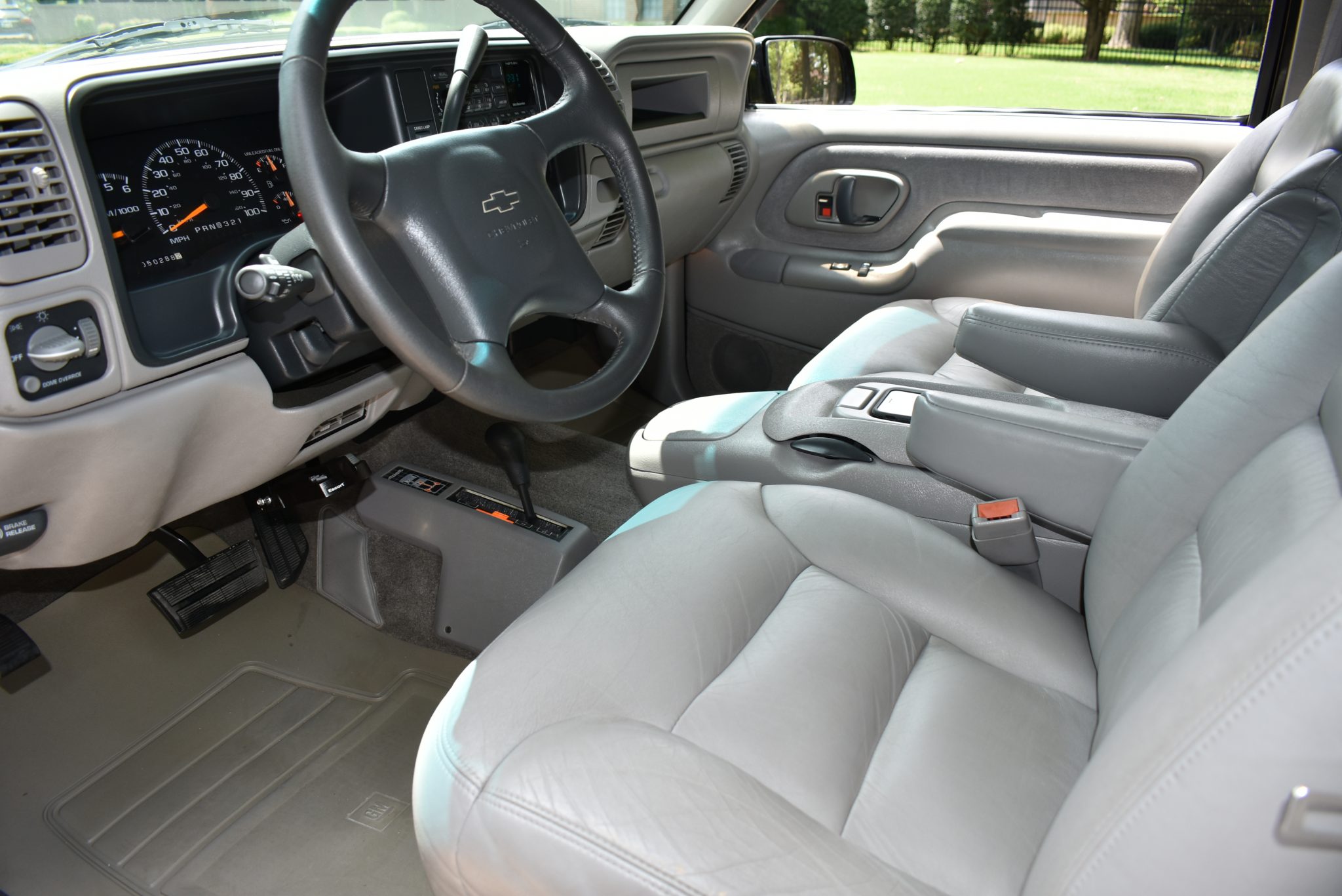 1999 Chevrolet Silverado K3500 Dually 4×4 – Sesame Cars