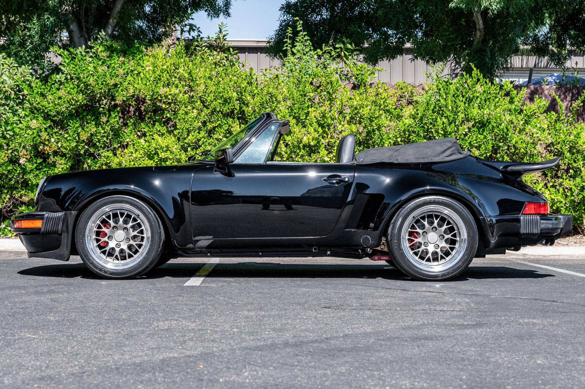 1977 Porsche 911 Convertible Conversion 5-Speed – Sesame Cars
