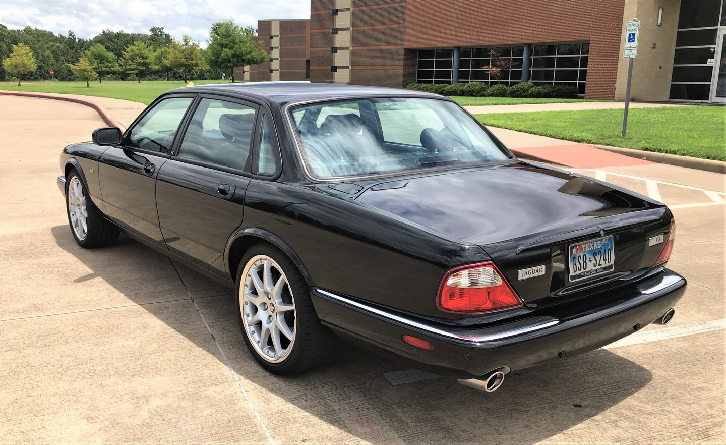 2002 Jaguar XJR 100 – Sesame Cars
