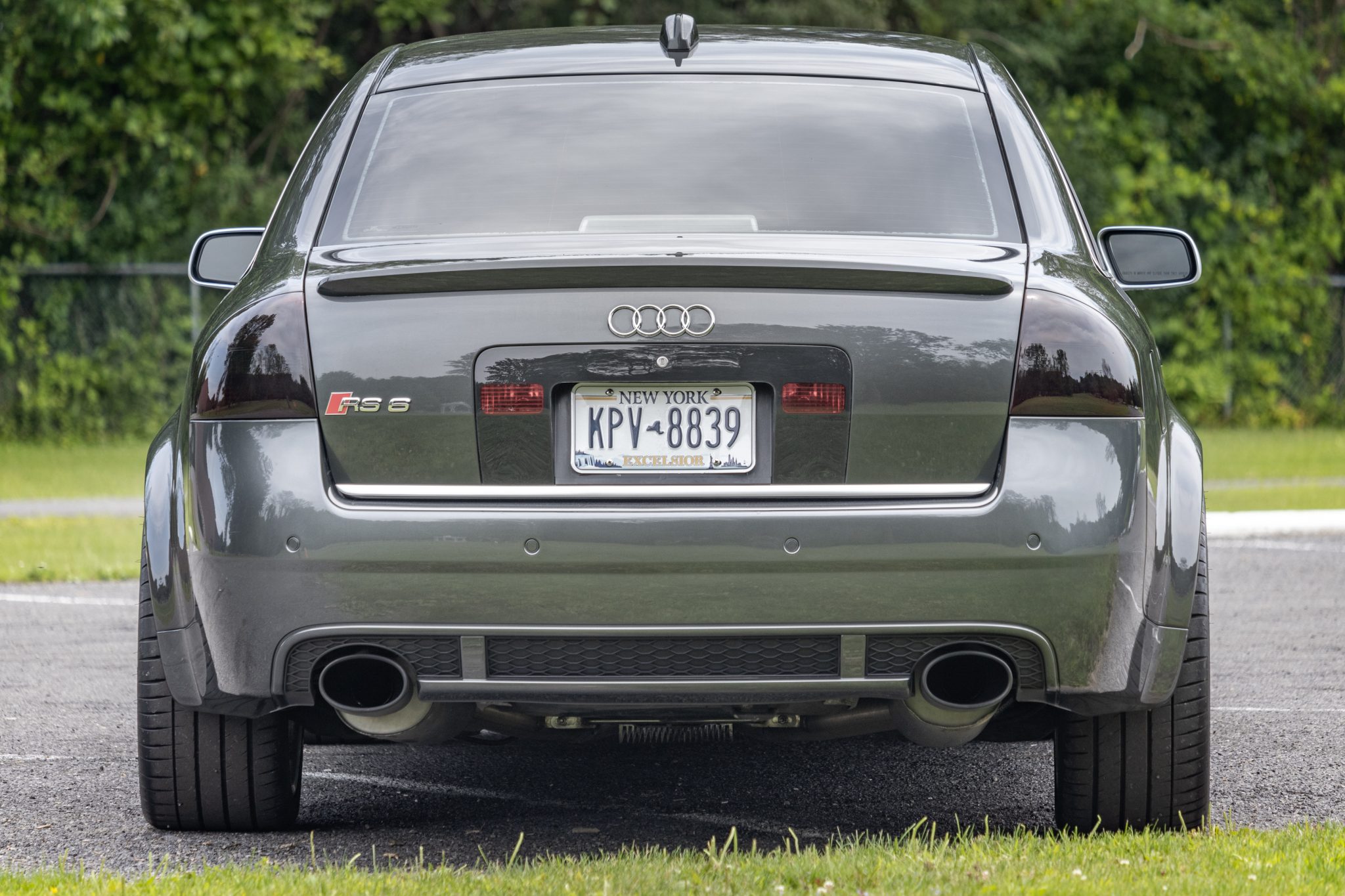 2003 Audi RS6 6-Speed – Sesame Cars