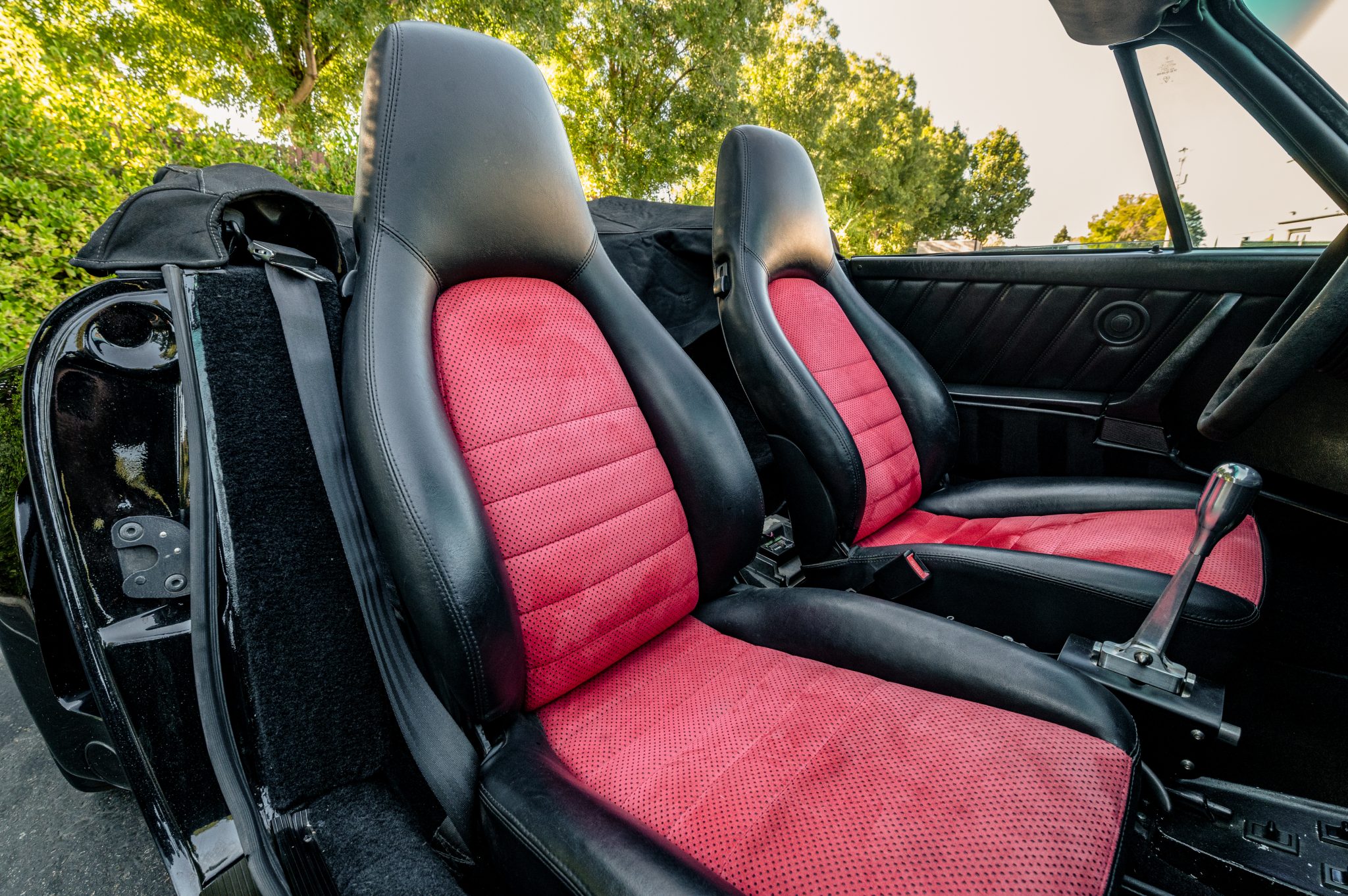 1977 Porsche 911 Convertible Conversion 5-Speed – Sesame Cars