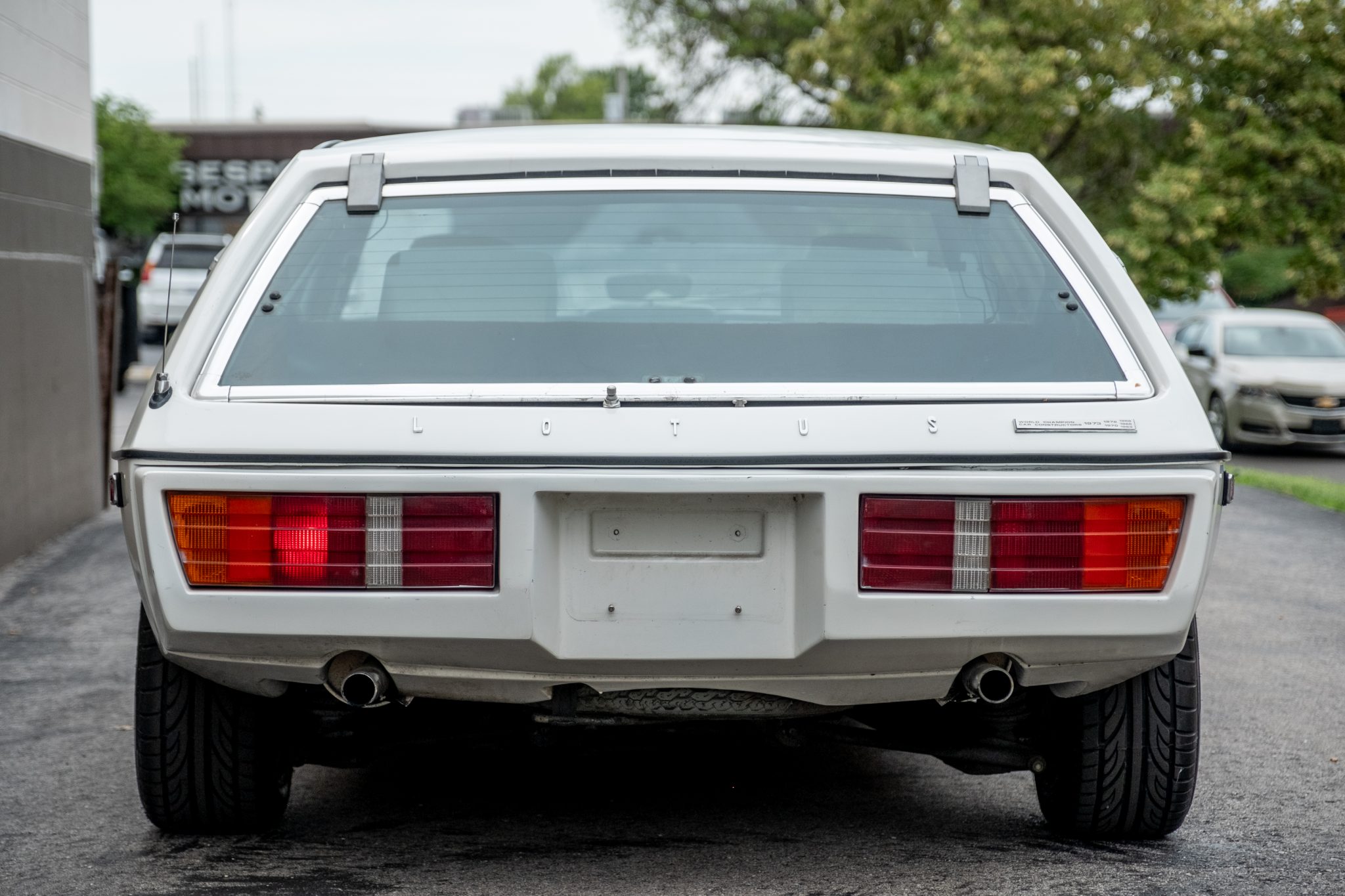 1975 Lotus Elite 5-Speed – Sesame Cars