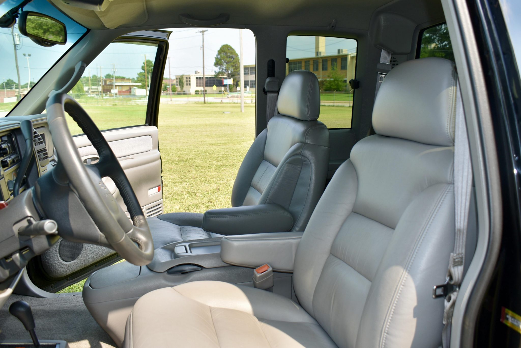 1999 Chevrolet Silverado K3500 Dually 4×4 – Sesame Cars