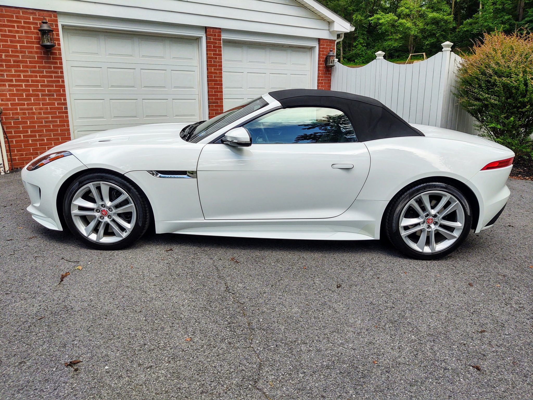 2017 Jaguar F-Type S AWD Convertible – Sesame Cars