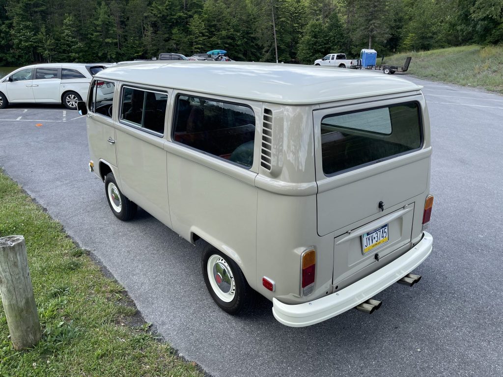 1978 Volkswagen Bus – Sesame Cars