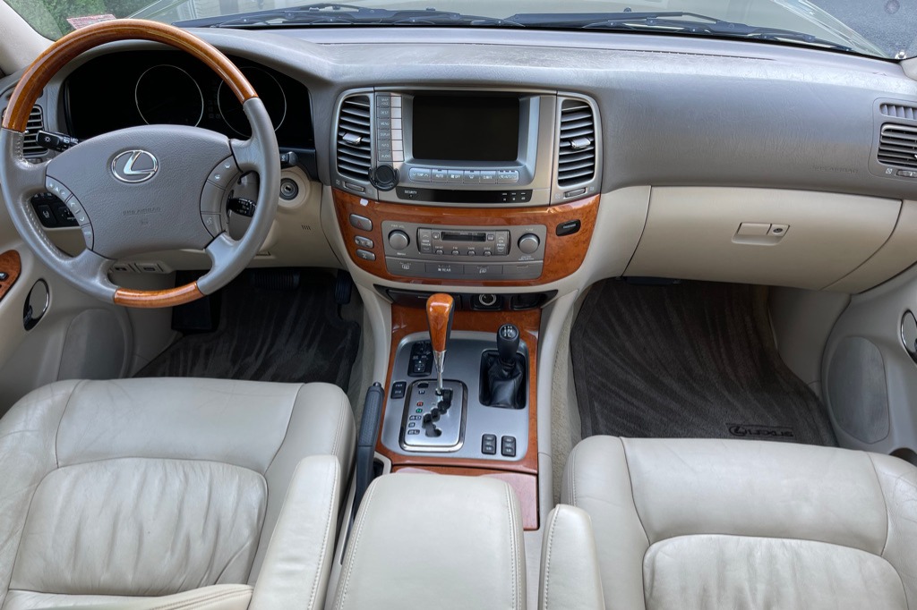 2006 Lexus LX470 – Sesame Cars