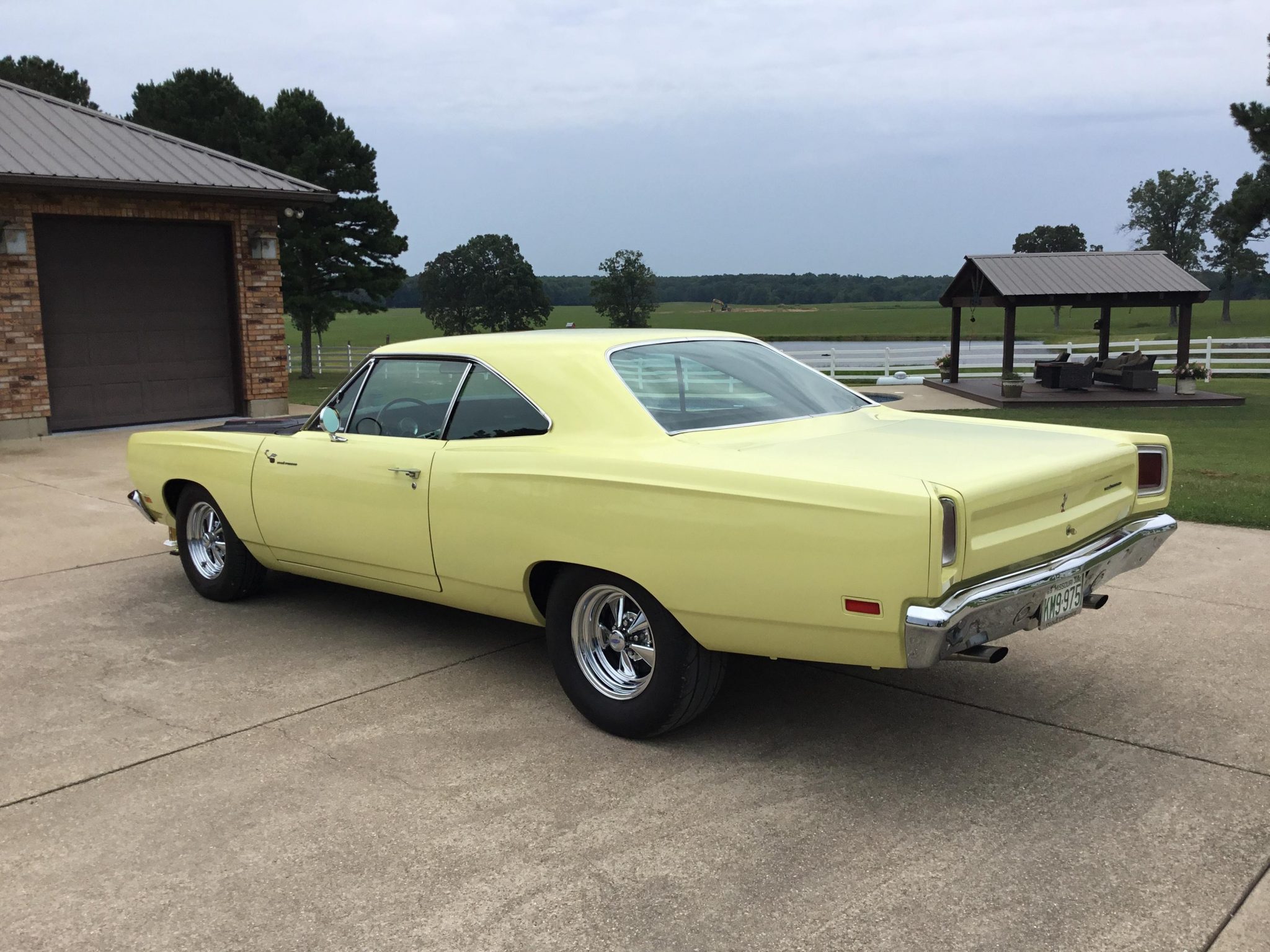1969 Plymouth Road Runner 383 4-Speed – Sesame Cars