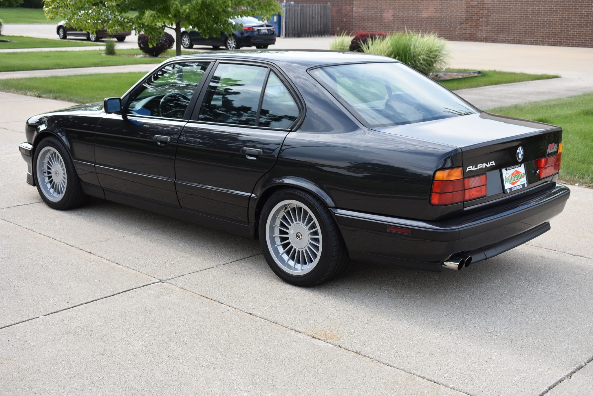 1992 Alpina B10 BiTurbo – Sesame Cars