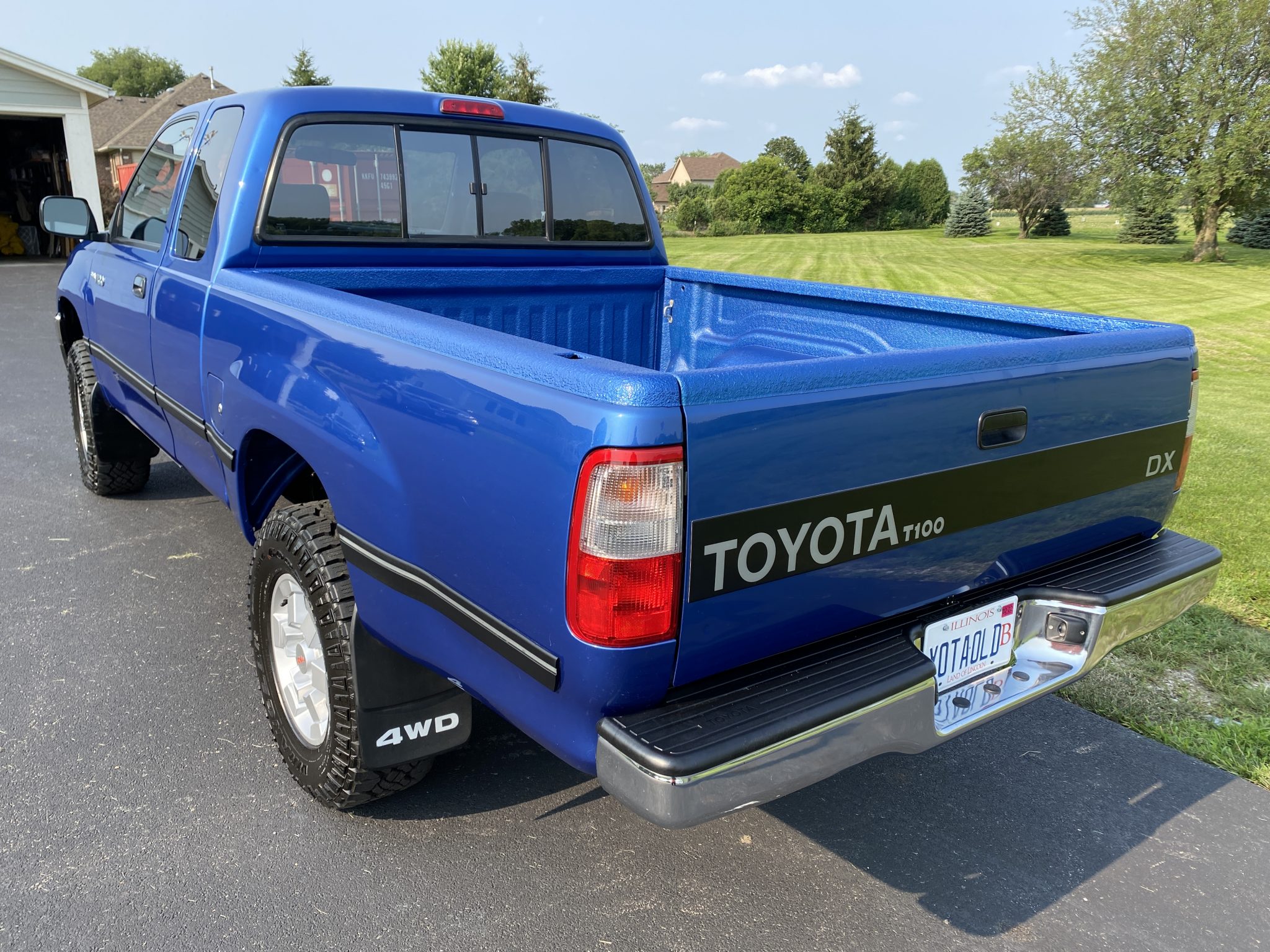 1995 Toyota T100 DX Xtracab 4×4 5-Speed – Sesame Cars