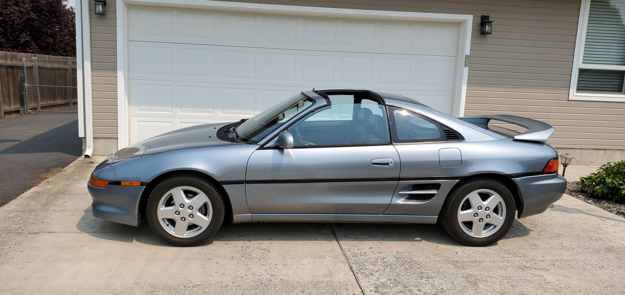 1995 Toyota MR2 5-Speed – Sesame Cars
